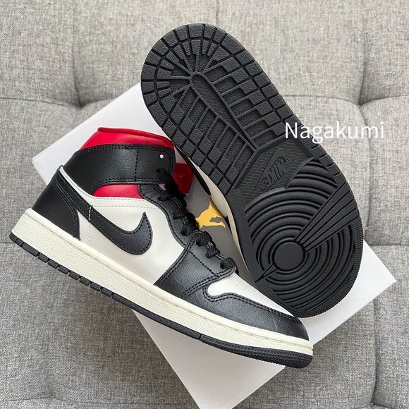 Jordan | Shoes | Nike Air Jordan Retro Mid Chicago Gym Red Panda Shoes ...